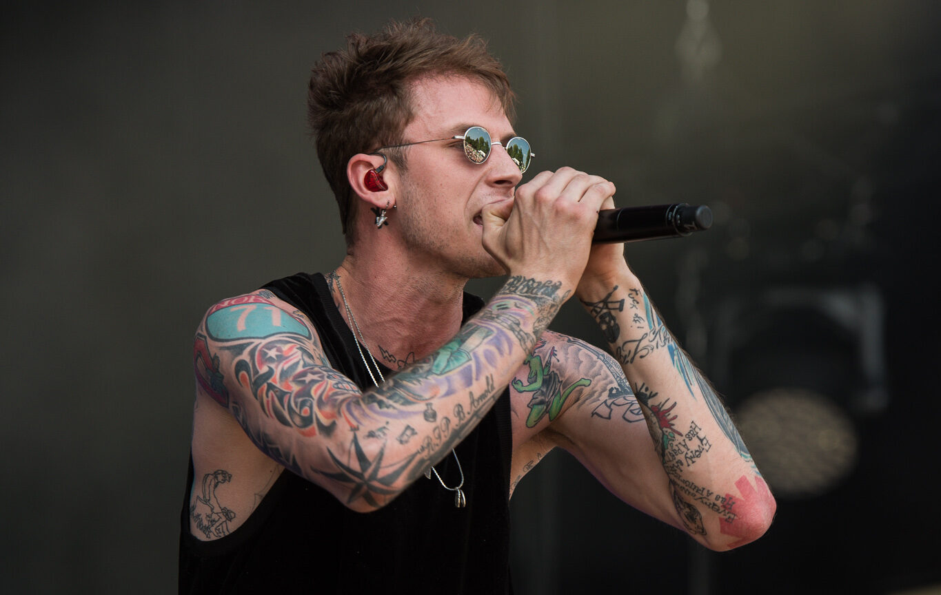 Machine Gun Kelly reveals daughter's name Saga